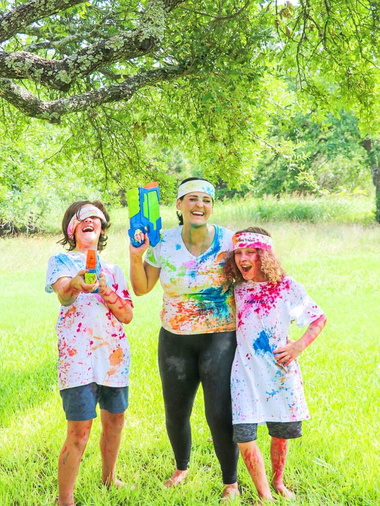 Ideas for Tie Dye: Family Tie Dye Water Gun Fight - Fab Everyday