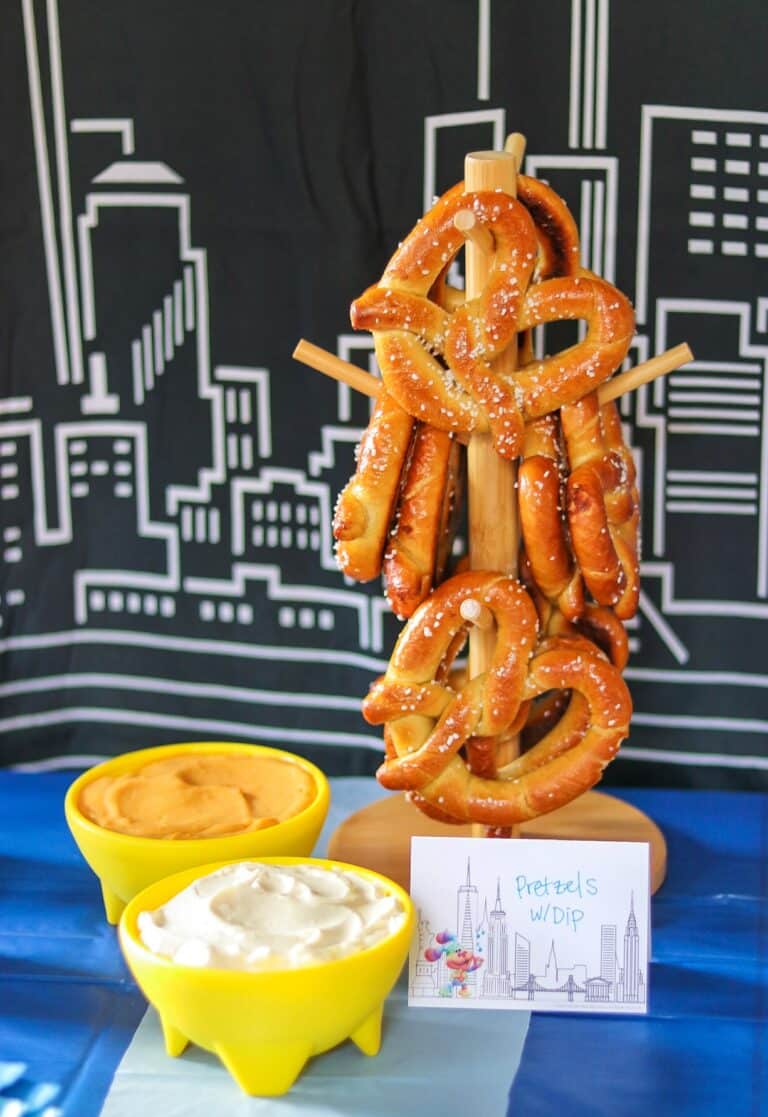 Blue's Big City Adventure Watch Party (fun New York themed party ...