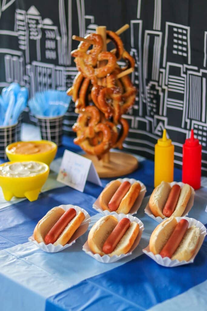 Blue's Big City Adventure Watch Party (fun New York themed party ...