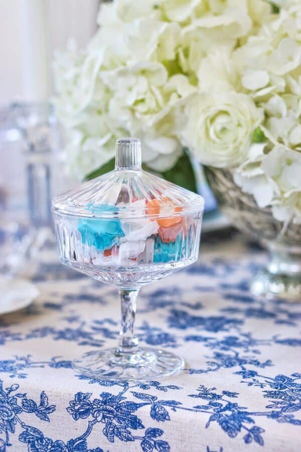 Bridgerton-Inspired Table Setting (Regencycore aesthetic dining room ...