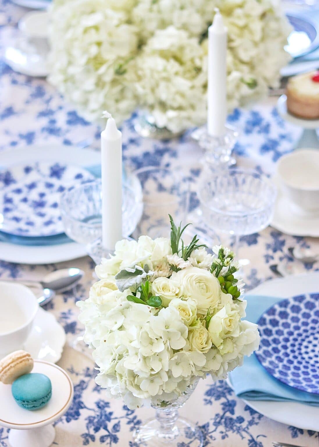 Bridgerton-Inspired Table Setting (Regencycore aesthetic dining room ...