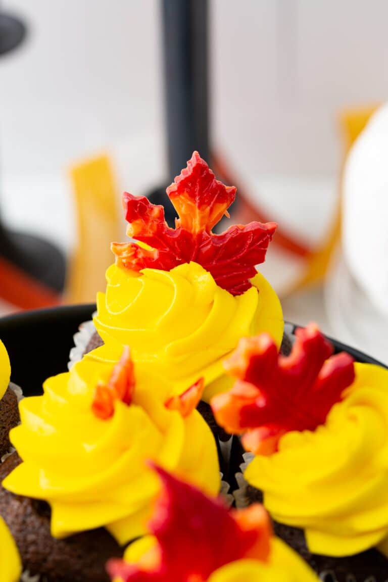 Easy Fall Cupcake Decorating Ideas - Fab Everyday