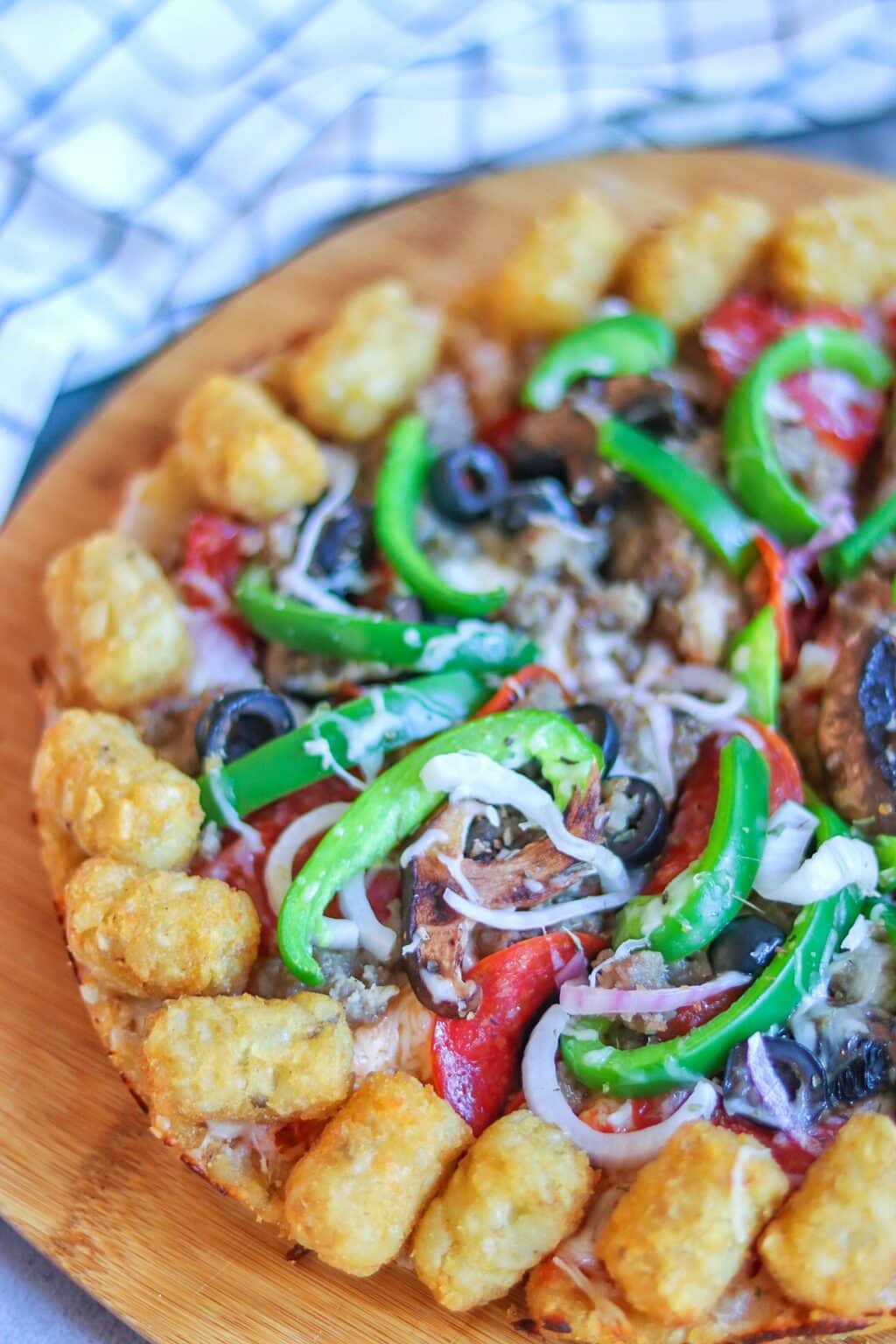 Tater Tot Pizza recipe - Fab Everyday