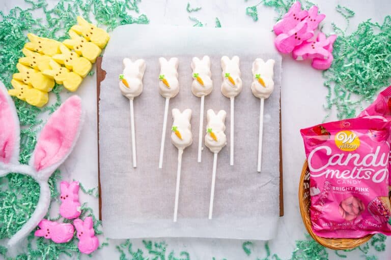 Easy Easter Bunny Pops (Peeps Pops) - Fab Everyday