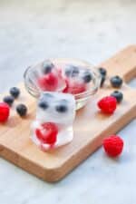 Fancy Ice Cubes: How to Make Pretty Ice Cubes for Drinks - Fab Everyday
