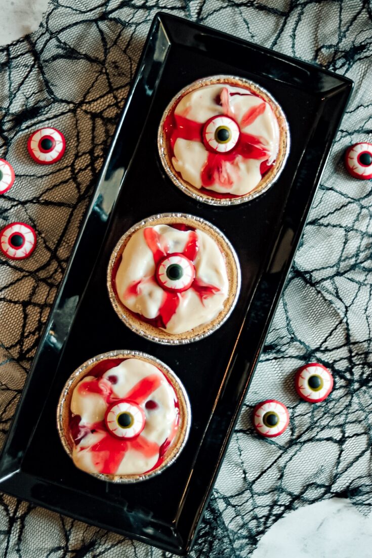 Cherry Cream Cheese Eyeball Pie (recipe for mini Halloween pies) - Fab ...