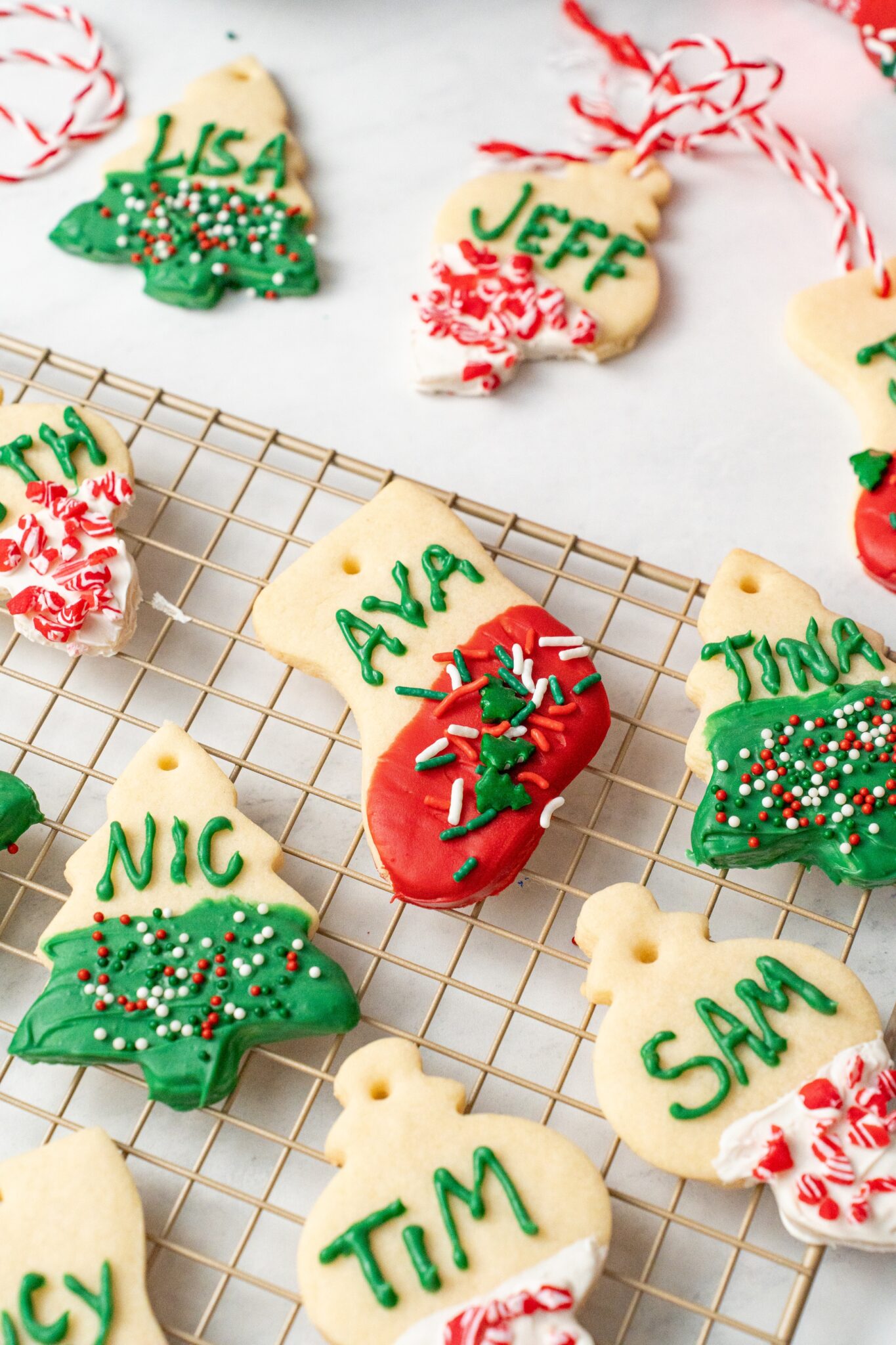 Gift Tag Cookies - Fab Everyday