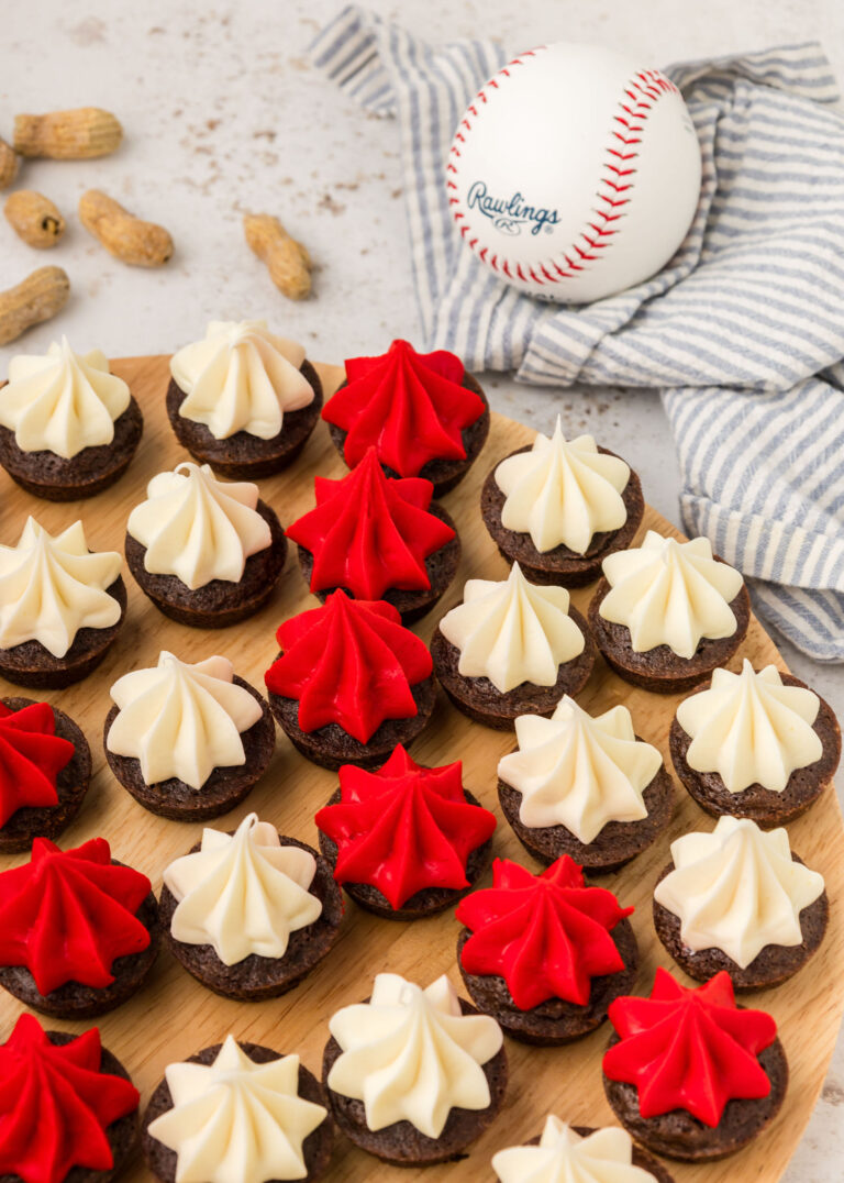 Baseball Brownie Bites recipe (delicious baseball-themed desserts ...