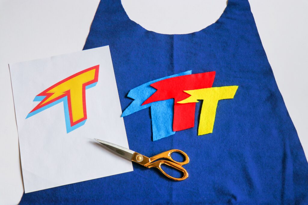 Thundermans Cape Craft inspired by The Thundermans: Undercover - Fab ...